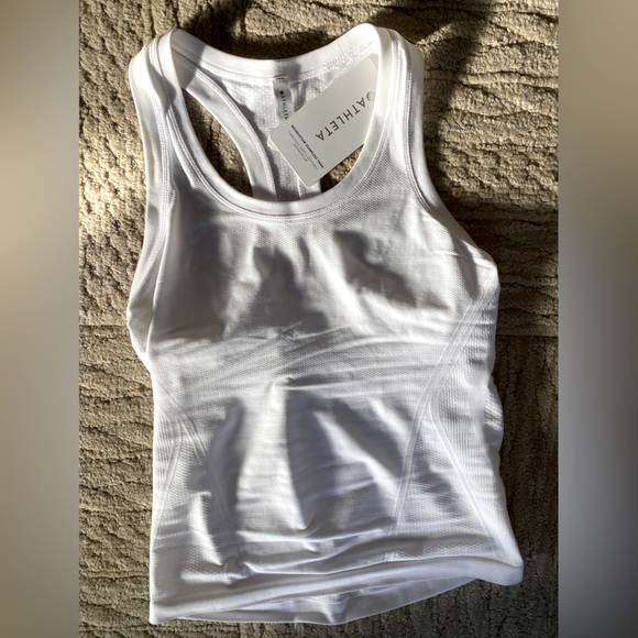 Athleta | Tops | Xs White Athleta Momentum Seamless Tank Brand New With ...